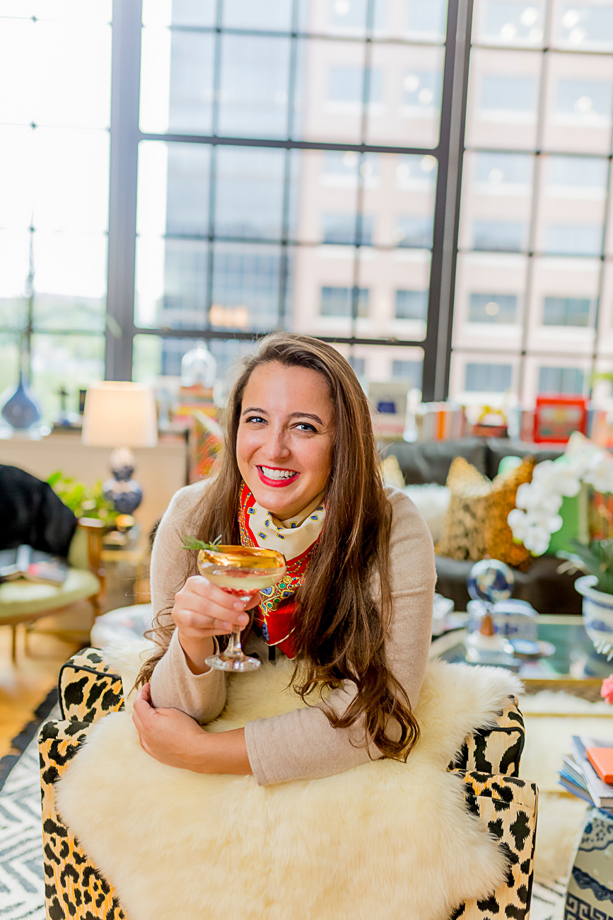 Kate Beebe's Apartment Dazzles the Eyes With a Full Spectrum of ...