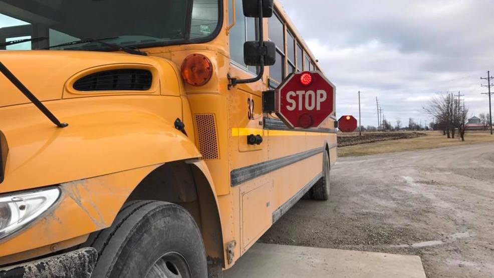 Vehicle runs into school bus after failing to yield to bus hazards | KHQA